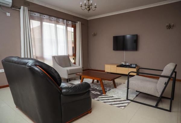 Niza Homes, Pool, No Blackouts & Walk To Munali Mall - Lusaka