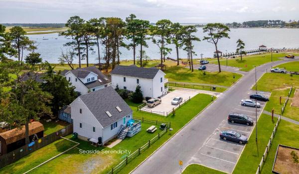 Seaside Serendipity - Chincoteague, VA
