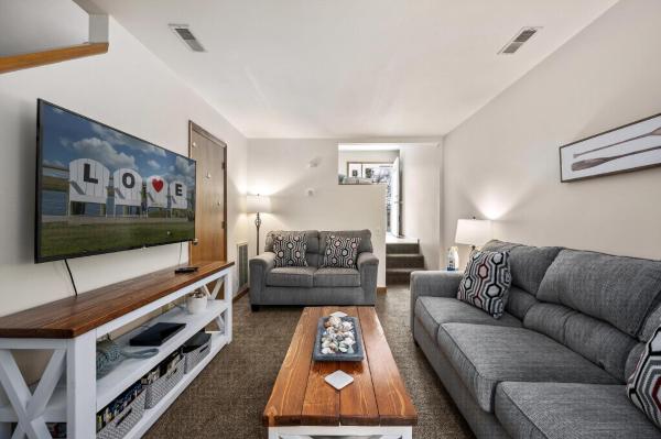 Fishhook Hideaway - Chincoteague, VA