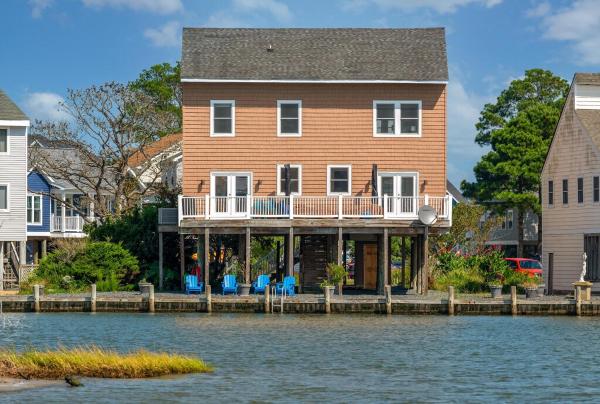 Off The Record - Chincoteague, VA