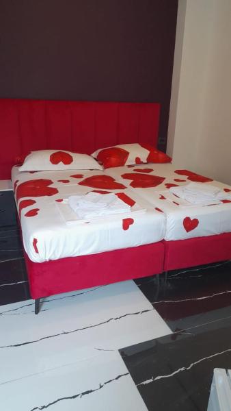 Summer Rooms - Qeparo