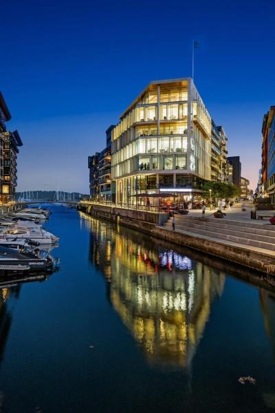 2br At Tjuvhomen With Sea View - Oslo