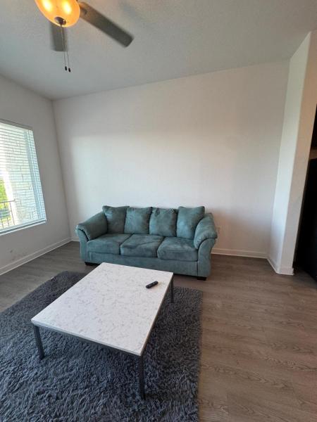 Cozy Apartment In Leander - Leander, TX