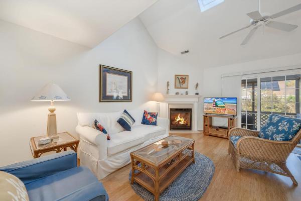 Bay Pony - Chincoteague, VA