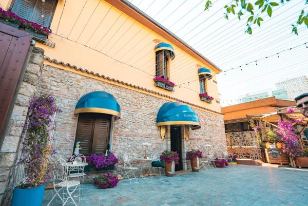 Castle Boutique Hotel - Tirana