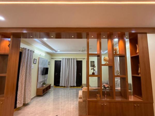 Eeshu Stays - Hyderabad