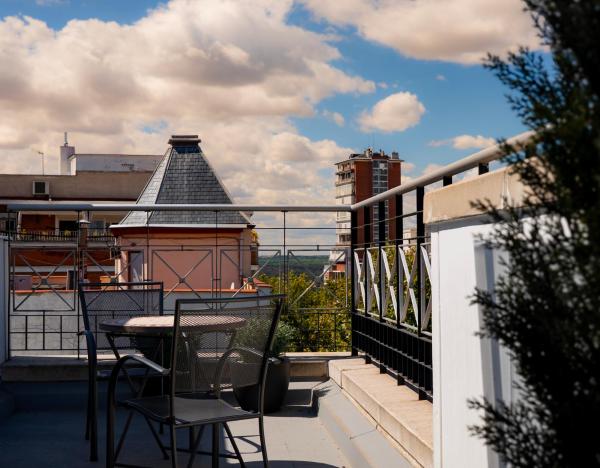 Aparto-hotel Rosales - Madrid