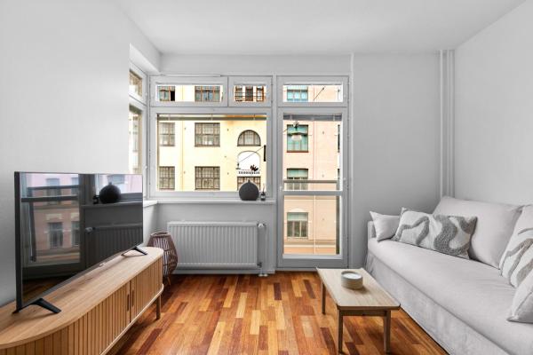 Studio By The Sea In Helsinki Design District - Helsinki