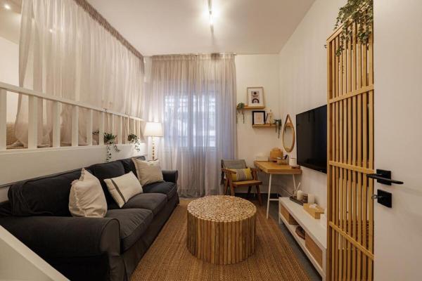 Sunlit Homie Flat At Arrianou! - Athen