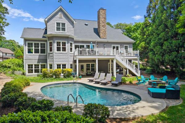 Making Waves By Avantstay Sleeps 20 Pool - Denver, NC
