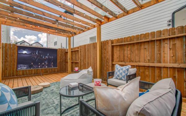 4 Beds 3.5 Bath Home Sleeps 8 | 5 Mins To Downtown - Houston, TX