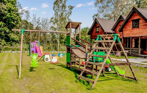 Stunning Home In Mielenko With Wifi - Mielno