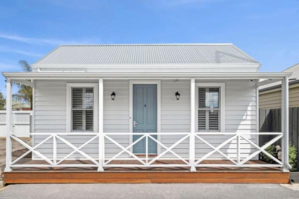 Geelong West Gem - Bannockburn, Australia