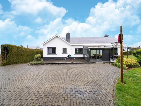 Holiday Home In Lierneux With Private Garden - Trois-Ponts