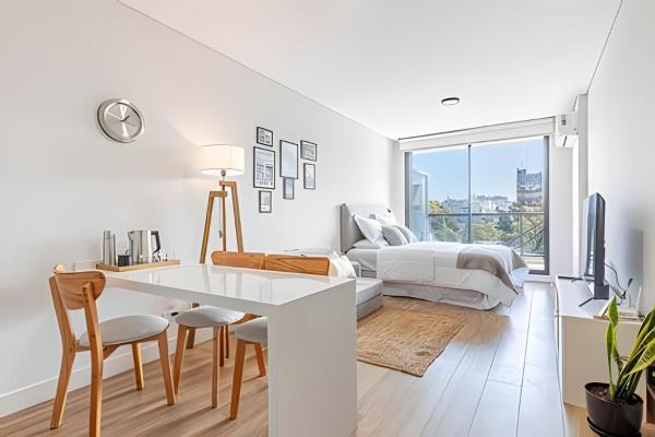 Estudio Luminoso Con Coworking, Balcón Y Piscina - Buenos Aires