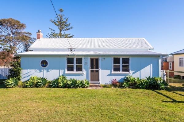 South Cantina, Currarong - Currarong