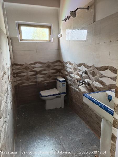 Zikhara Mairung Valley Homestay - China