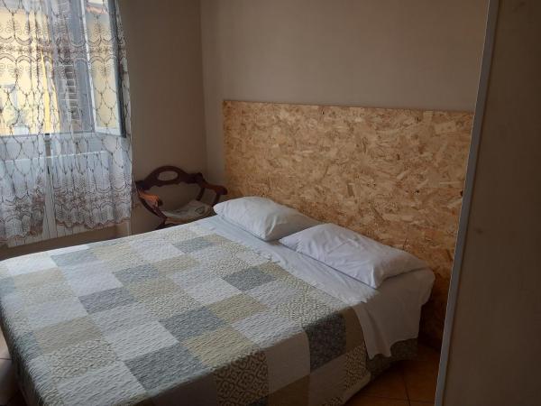 Achirina Bed And Breakfast - Aprilia