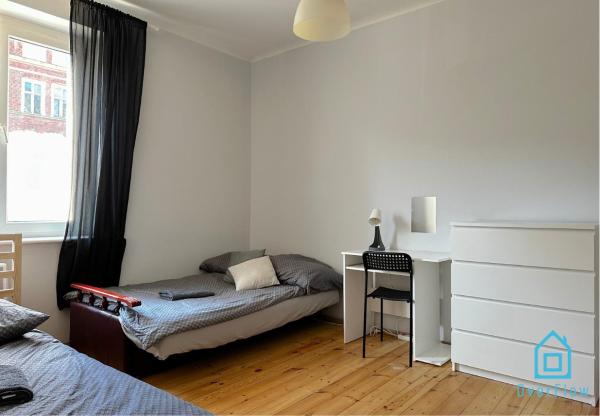 Trio Room - 12 Minutes To Gdańsk Old Town & Seaside - Gdańsk
