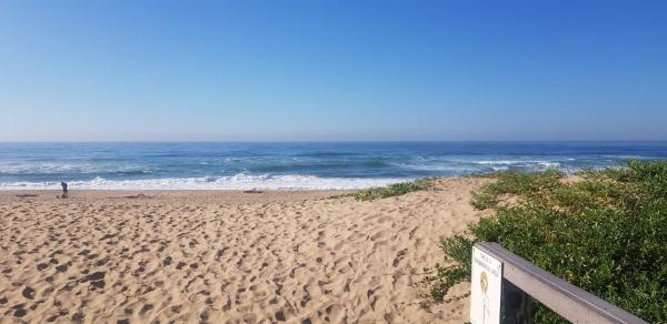 Crab Nest 2 Bedrooms And 2 Bathrooms - Amanzimtoti