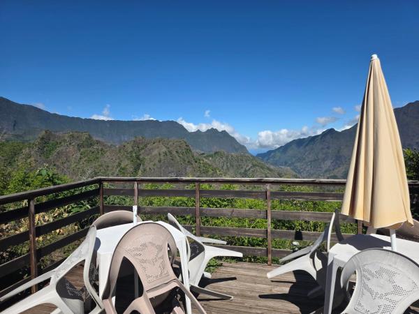 Les Portes Du Taïbit Diner Et Petit Déjeuné Compris - La Réunion