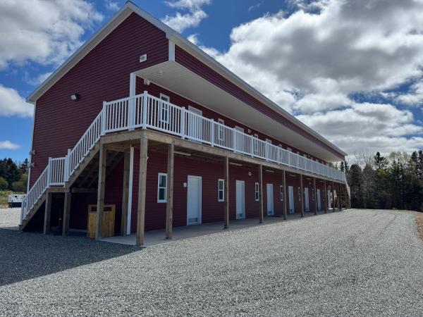 The Red Rest Motel By The Red Farm - Nova Scotia