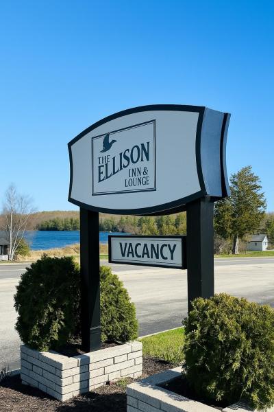 Hillside Inn - Sister Bay, WI