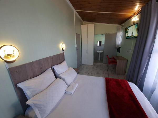 Ojong's Guesthouse Kraaifontein - Eikendel - Cape Town