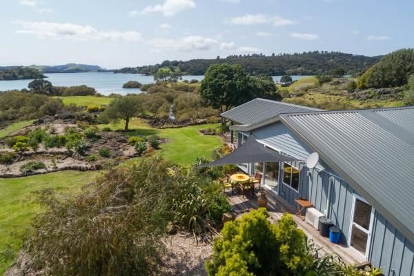 Valhalla North & Northern Lodge - Waterfront, Rural, Semi-isolated - Kerikeri