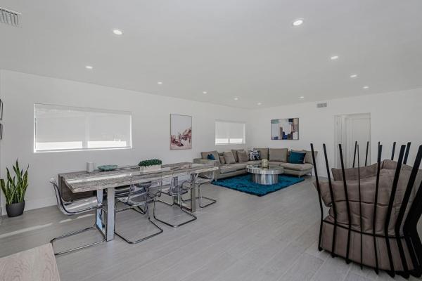 Stylish Apartment At Brickell ,Free Parking - Miami, FL