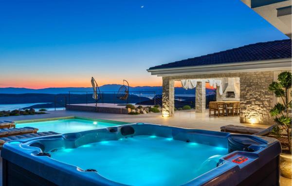Beach Front Home In Jadranovo - Njivice, Omišalj