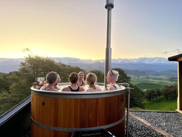 Blackburn Ridge Retreat - Wairarapa