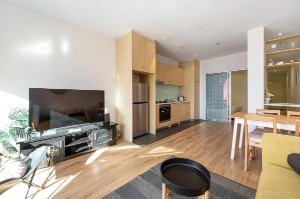 Chic Apartment In Heart Of Adelaide - 스터링