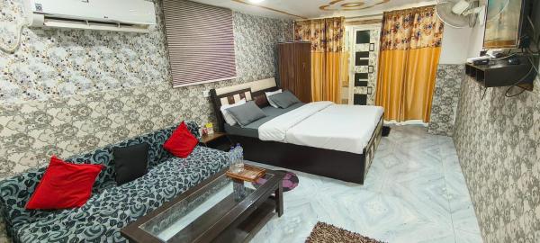 Traveller Guest House - Varanasi