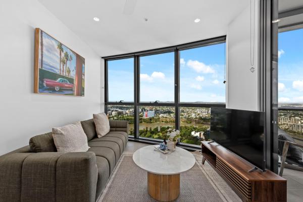 Queens Wharf - Luxe 2br With Stunning Views & Pool - Brisbane