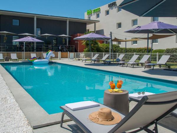 Ibis Styles Pertuis Portes Du Luberon - Pertuis