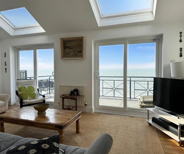 Morwylfa Borth And Ynyslas - Borth