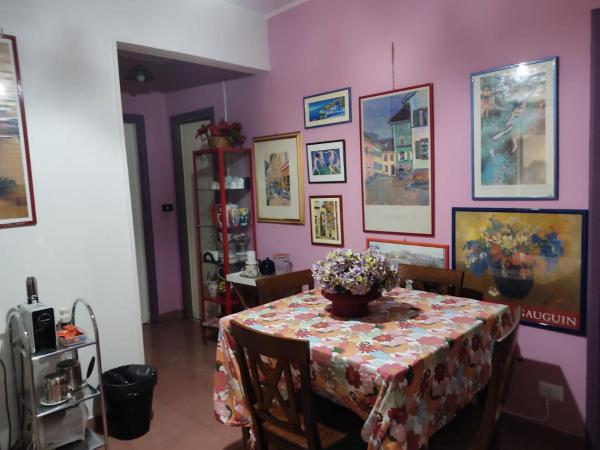 Cosmopolitan B&b - Marino