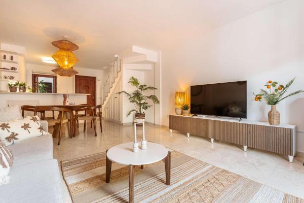 Townhouse Villacana Seaside Pool Charming - Estepona