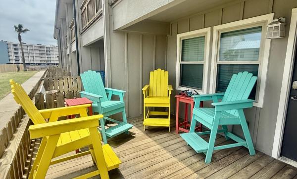 Cristy's Crab Shack @ Sunrise Villas - Port Aransas, TX