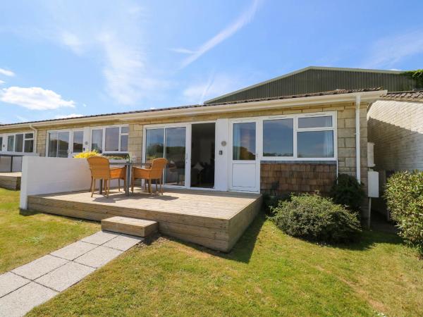 Cape 11 - Lymington