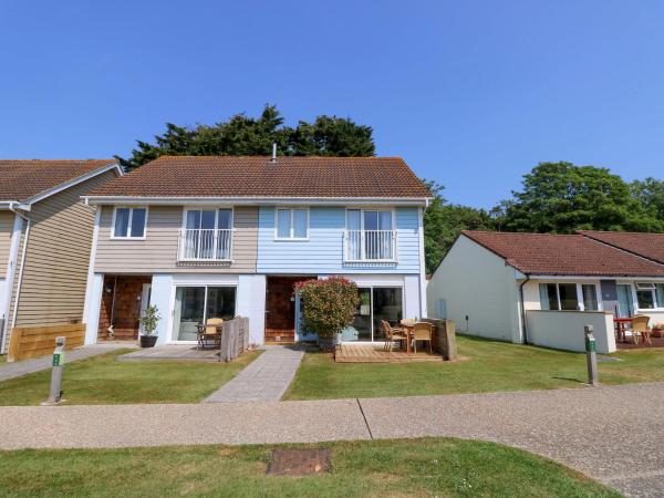 Whitfield P1 - Lymington