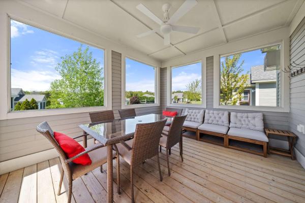 The Swallowtail - 14 Butternut - Sand Banks