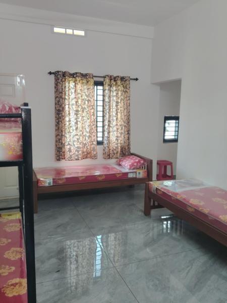 Ladies Hostel - Kochi