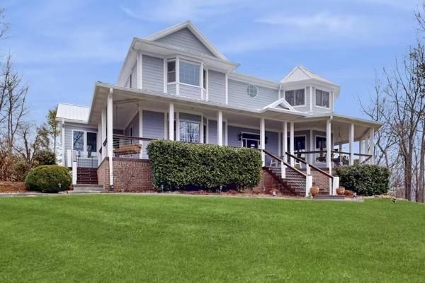 Wethero Ridge Moutain Estate & Hot Tub - Lake Lure, NC