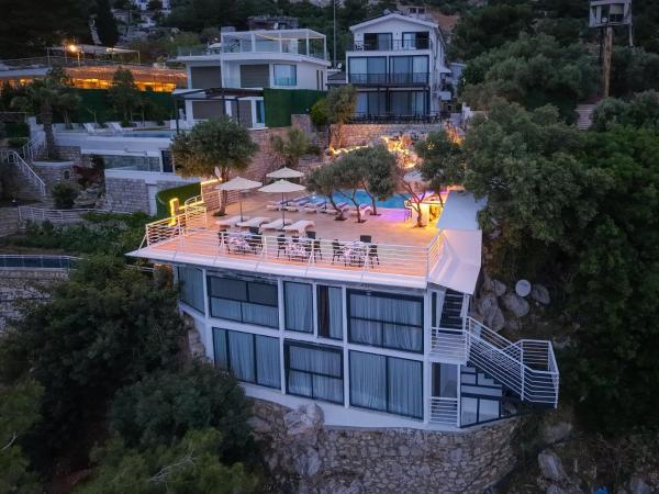 Oliva Mare - İçmeler