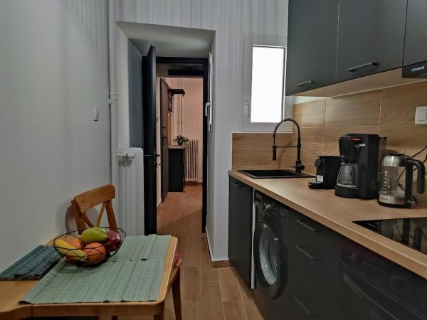 Renovated Appartment, Near Metro - Ано-Льосия