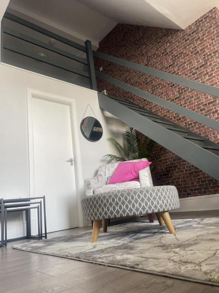 Bank Square - 1 Bedroom Apartment - Formby