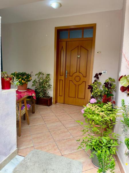 Sun House - Albanie