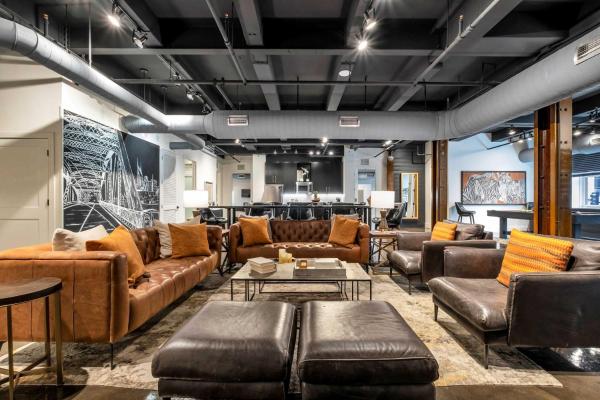 Modern Suite 6br By Maddox Hotel - Nashville, TN